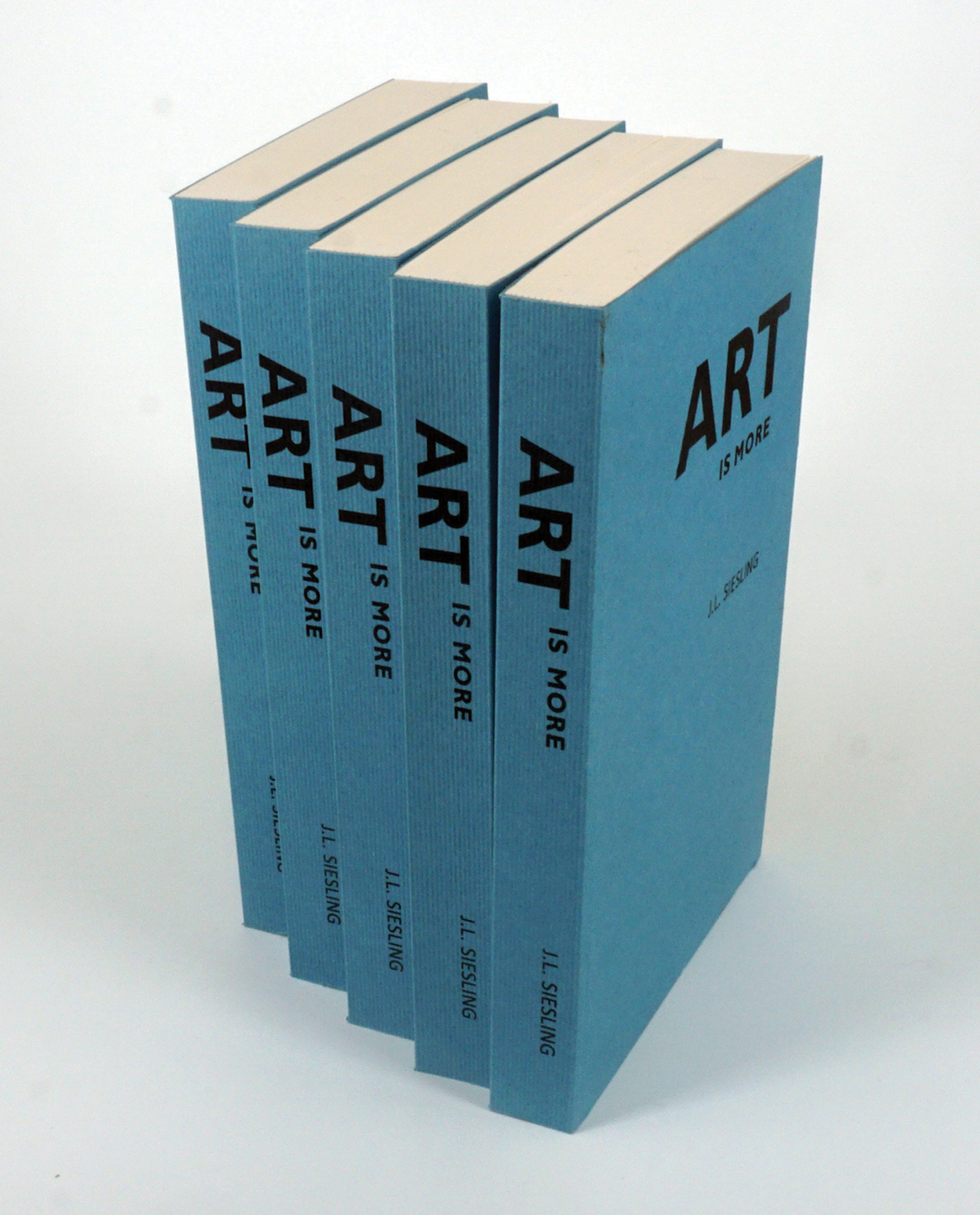 Art is More - ACC Art Books UK